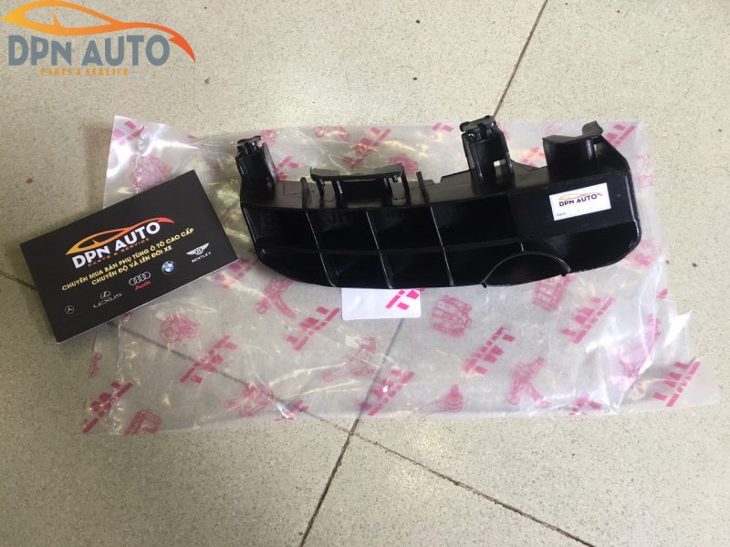 5256333040 Giá đỡ đèn hậu Lexus Es350 2013 52562-33050